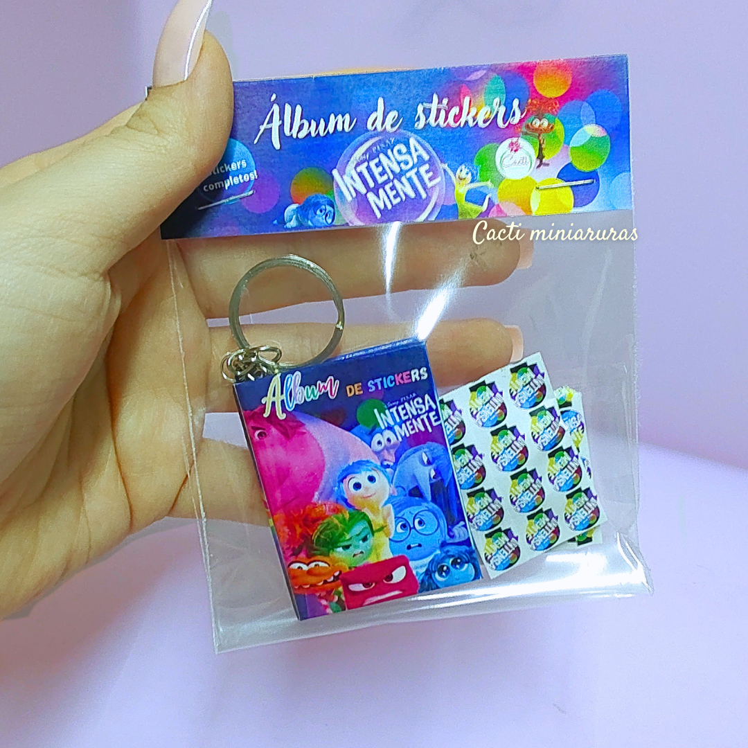 Mini álbum de stickers INTENSAMENTE – Cacti miniaturas